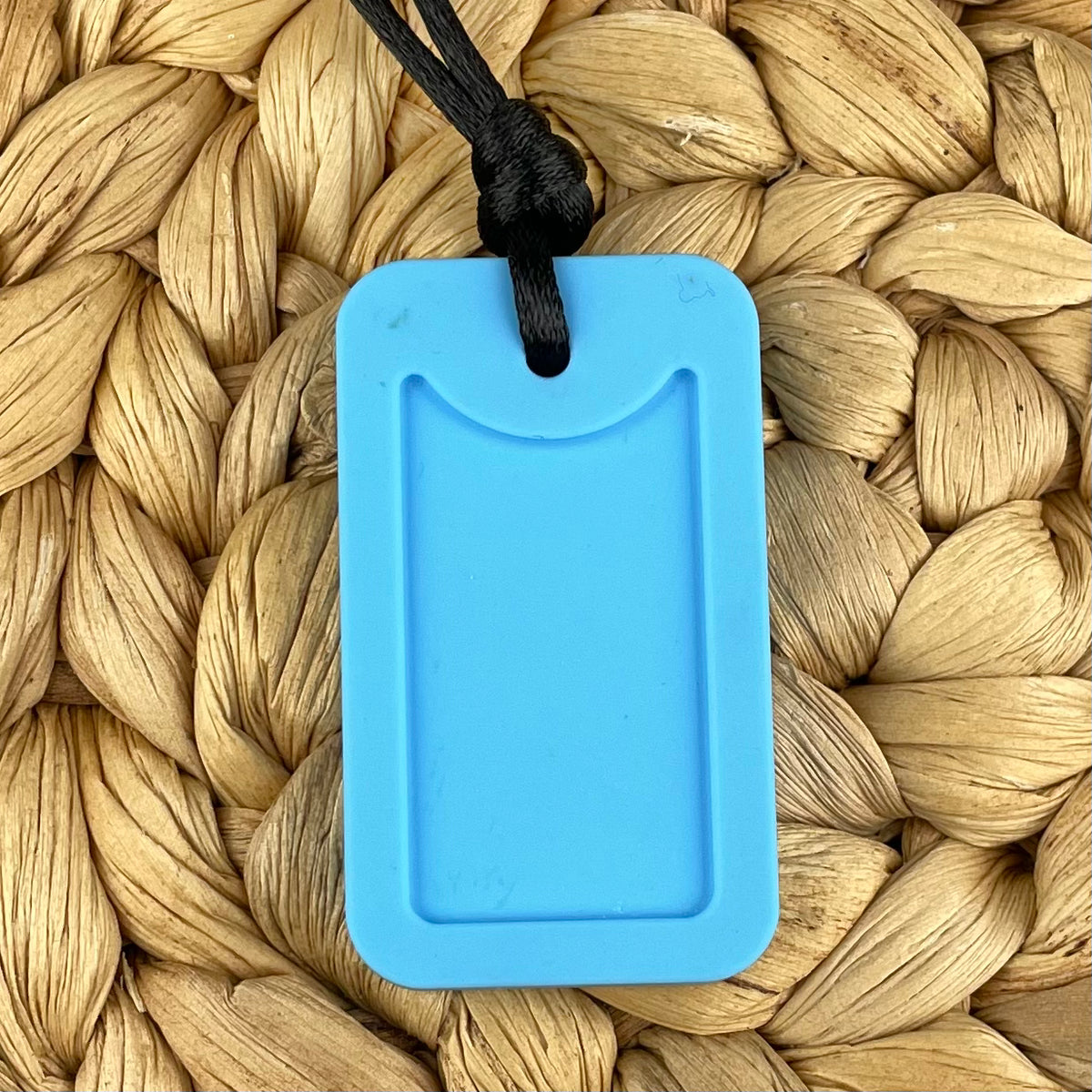 Dog Tag Chewy Necklace – The Dreamy Fox
